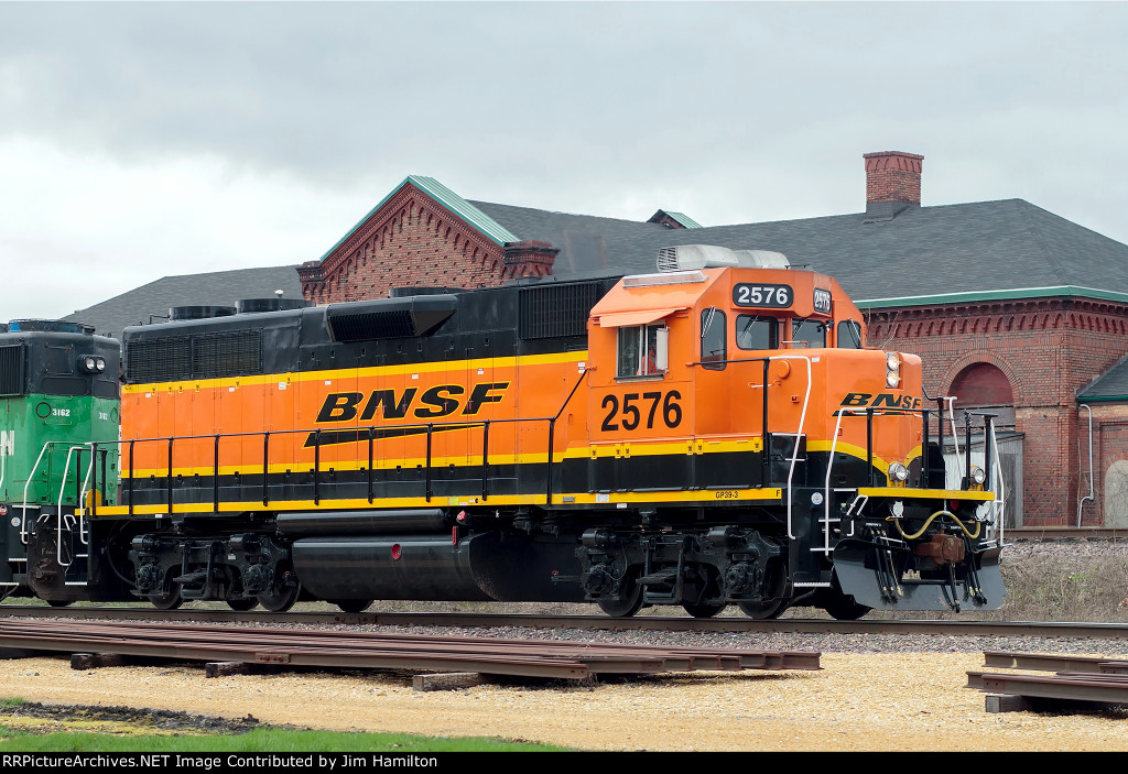BNSF 2576